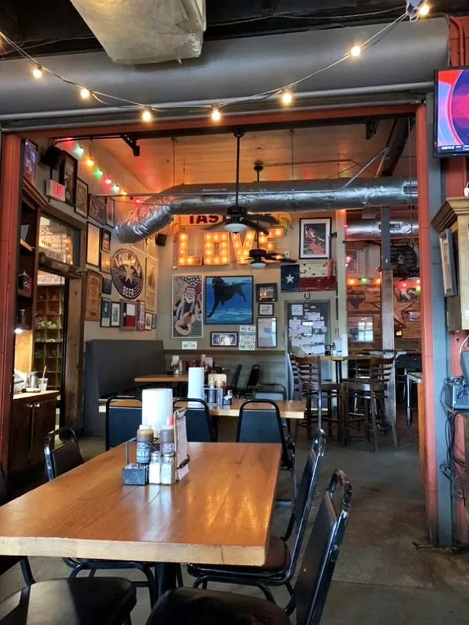 String lights, memorabilia, and a "LOVE" sign—because what else would you feel for a place that feeds you this well?