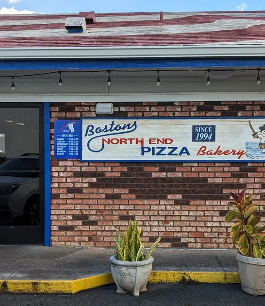 best pizza hawaii restaurant ftr