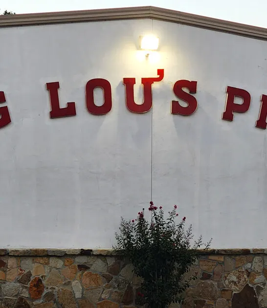 best pizza restaurant texas ftr