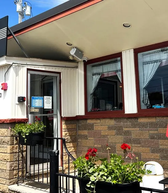 charming diner rhode island ftr