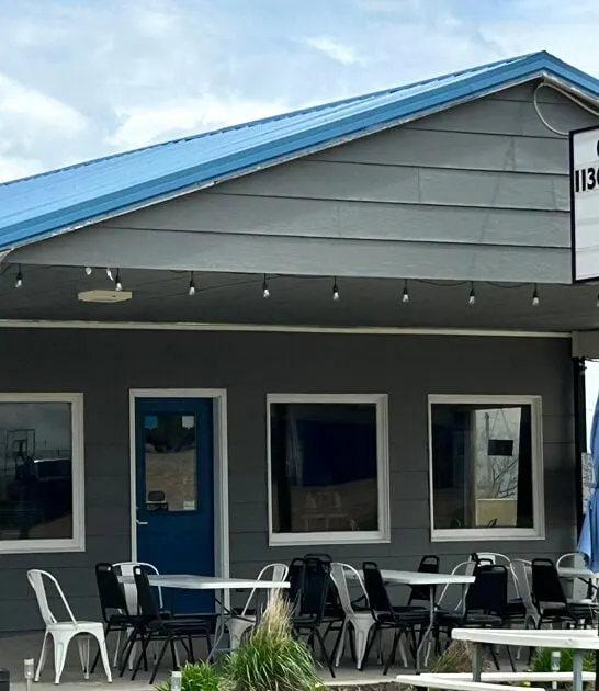 delicious cheeseburger restaurant murdo sd ftr