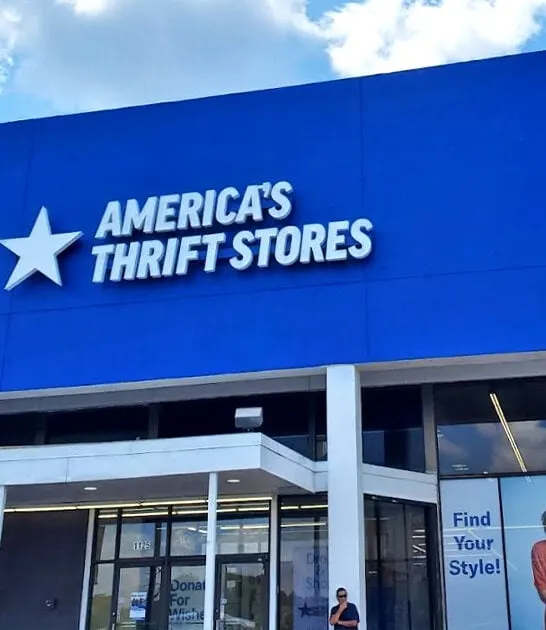 enormous secondhand shop center point al ftr