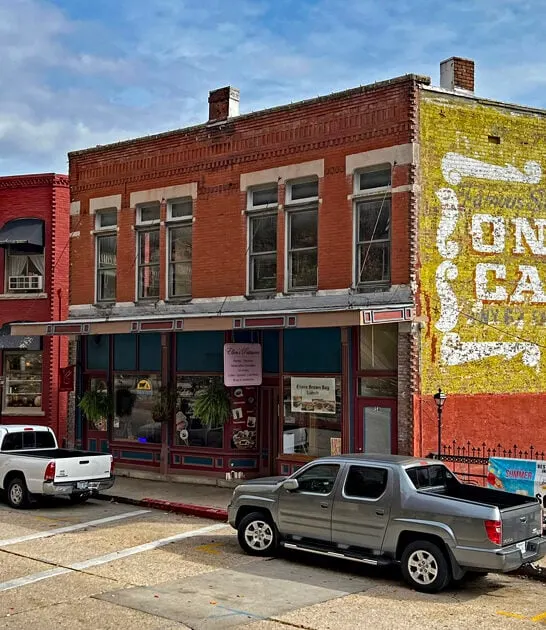 gorgeous historic town arkansas ftr