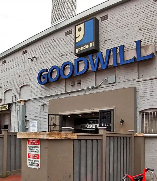 massive secondhand shop colorado ftr