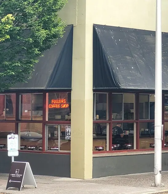 no frills oregon restaurant ftr