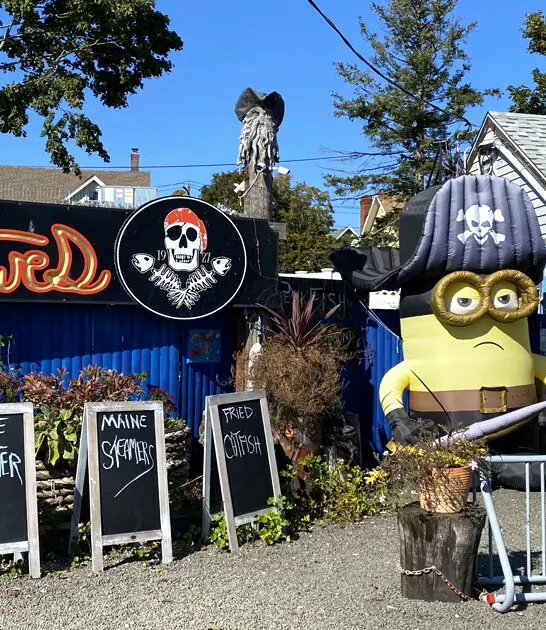 no frills restaurant connecticut ftr