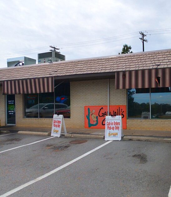 unassuming restaurant arkansas ftr