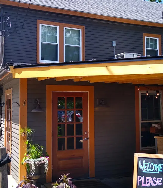 unassuming restaurant sandwich maine ftr