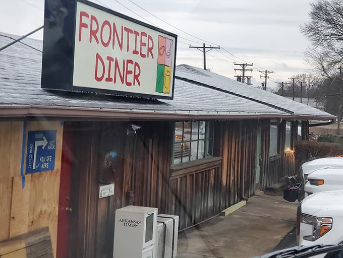 1. arkansas locals are lining up at this hole in the wall restaurant for the best breakfast in the state