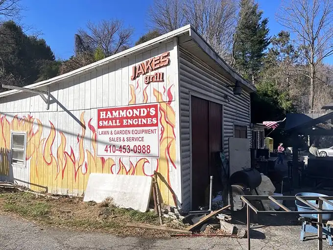 The culinary equivalent of Clark Kent's phone booth—this unassuming white shack houses barbecue superpowers that would make Superman weep with joy.