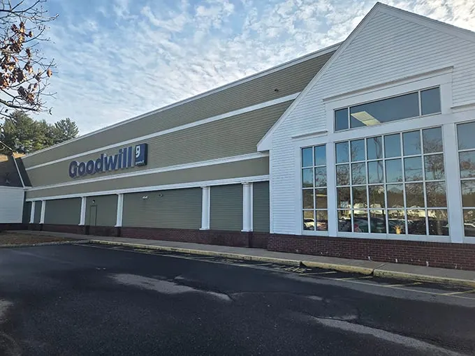 The unassuming exterior hides a treasure trove within. Like a Vegas casino, this place is designed to make you lose track of time—and possibly your shopping restraint.