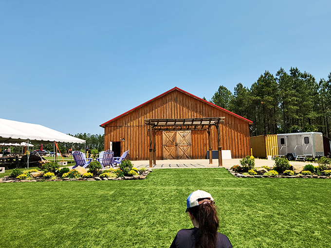 A rustic barn that promises nothing fancy—until you taste what's inside. Country elegance at its finest in Mineral's hidden culinary gem.