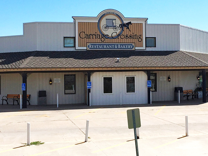 The unassuming exterior of Carriage Crossing belies the culinary treasures within—like finding a diamond mine disguised as a garden shed.