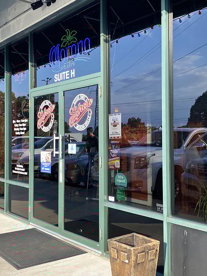 The teal awning and bold red lettering of Sabroso Mexican Grille beckon like a delicious mirage in the Greenville dining landscape.