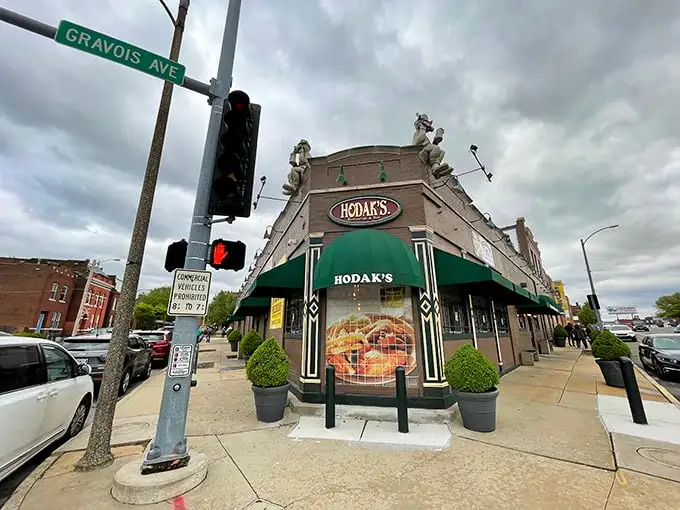 The iconic green awning of Hodak's stands proud on Gravois Avenue, like a beacon guiding hungry St. Louisans to fried chicken nirvana since 1962.