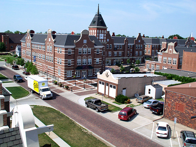 Pella's distinctive Dutch-inspired architecture makes you wonder if your GPS secretly rerouted you across the Atlantic. Holland in the heartland!