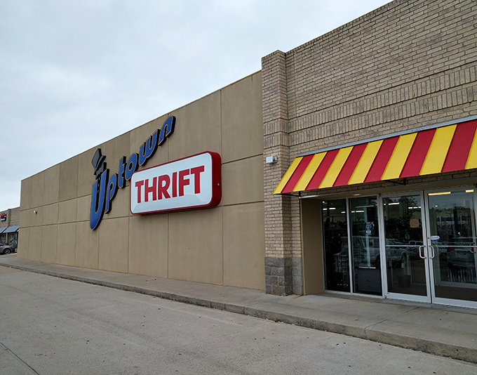 Welcome to bargain paradise! Uptown Thrift's unassuming exterior hides a treasure trove of secondhand wonders waiting to be discovered.