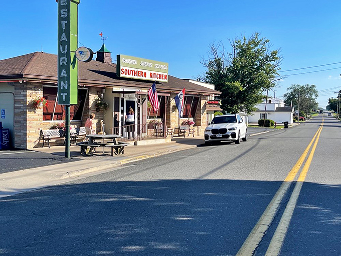 1. the no frills restaurant in virginia locals swear has the state’s best country fried steak