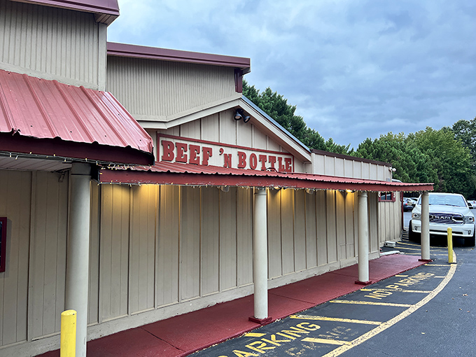 Don't let the humble facade fool you. Like a culinary speakeasy, Beef 'N Bottle's unassuming exterior guards Charlotte's best-kept steakhouse secret. 