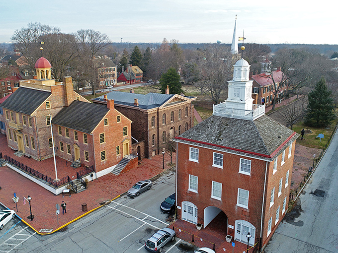 Brick facades that have witnessed centuries of history line Delaware Street, where colonial charm meets modern-day small-town perfection.