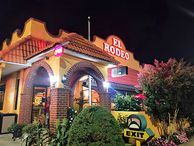 The sunshine-yellow exterior with its distinctive brick arches isn't just inviting—it's practically a beacon for hungry travelers seeking authentic Mexican flavors in Lemoyne.