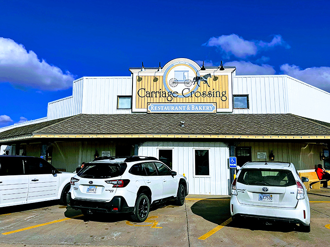 The unassuming exterior of Carriage Crossing belies the culinary treasures within—like finding a diamond mine disguised as a garden shed.