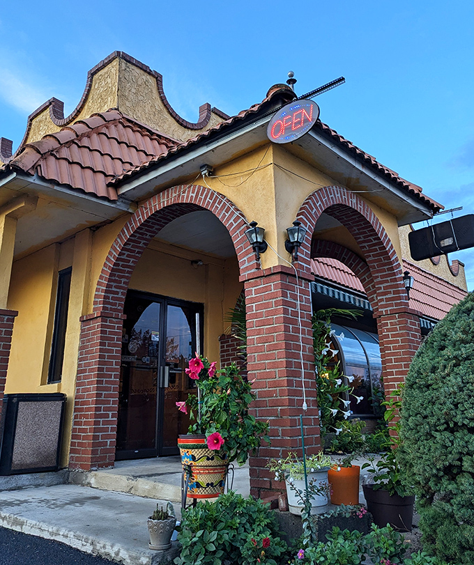 The sunshine-yellow exterior with its distinctive brick arches isn't just inviting—it's practically a beacon for hungry travelers seeking authentic Mexican flavors in Lemoyne.