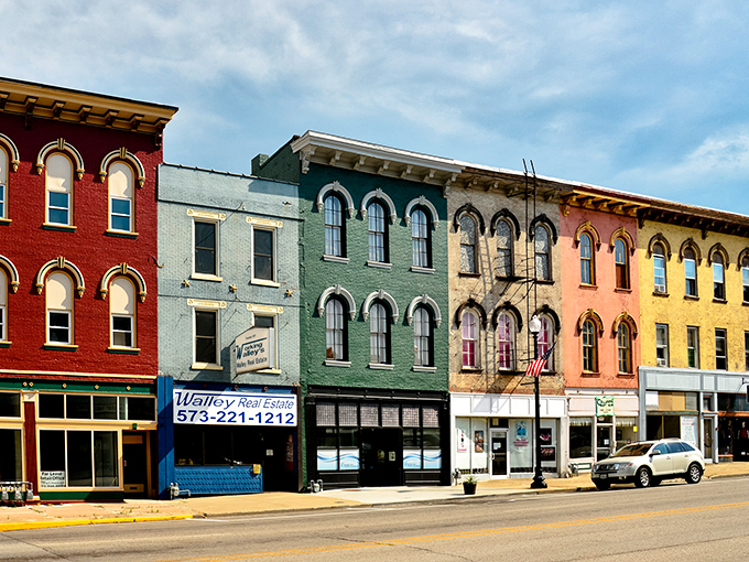 Historic Hannibal's Main Street captures that perfect small-town America vibe—brick buildings that have witnessed generations of stories and still have plenty to tell.