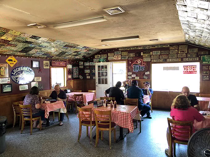 The dining room hums with the universal sound of barbecue appreciation: the quiet murmur of people too busy enjoying their food to make conversation.