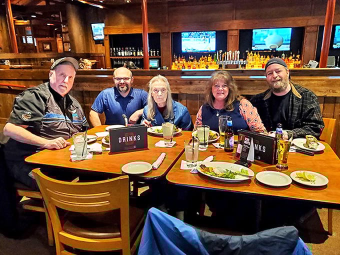 The true measure of a great steakhouse: the sound of happy conversation punctuated by occasional sighs of culinary contentment.