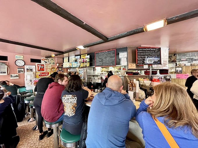 The counter culture is alive and well! Where strangers become friends over coffee and shared appreciation for breakfast artistry.