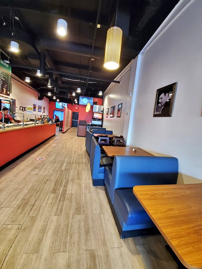 Modern, clean lines with pops of color create the perfect backdrop for the real star—the food. No distractions, just focus on what matters.