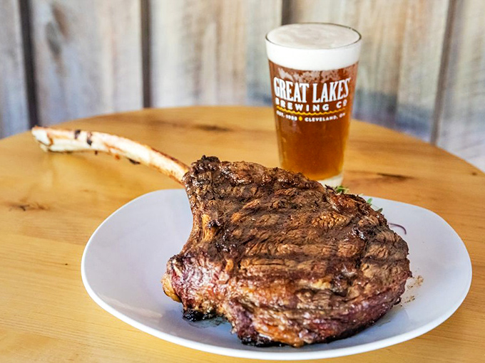 This tomahawk steak doesn't just feed you—it makes a statement. Paired with a Great Lakes beer, it's Ohio's version of surf and turf.