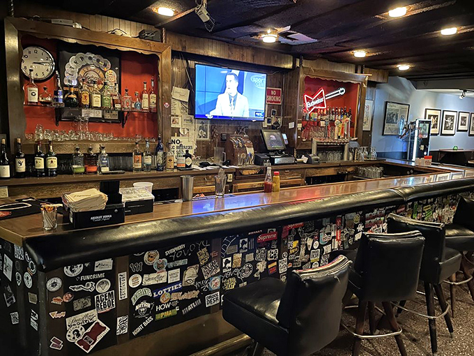 The Kibitz Room bar—where musicians have strummed guitars, comedians have tested material, and countless first dates have either blossomed or mercifully ended over cocktails.