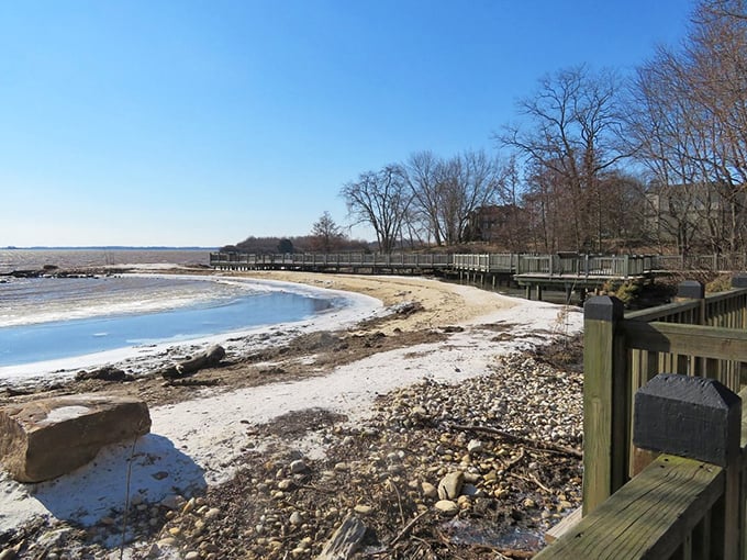 Winter reveals a different side of the promenade—stark, beautiful, and contemplative. The off-season has its own quiet magic worth discovering.