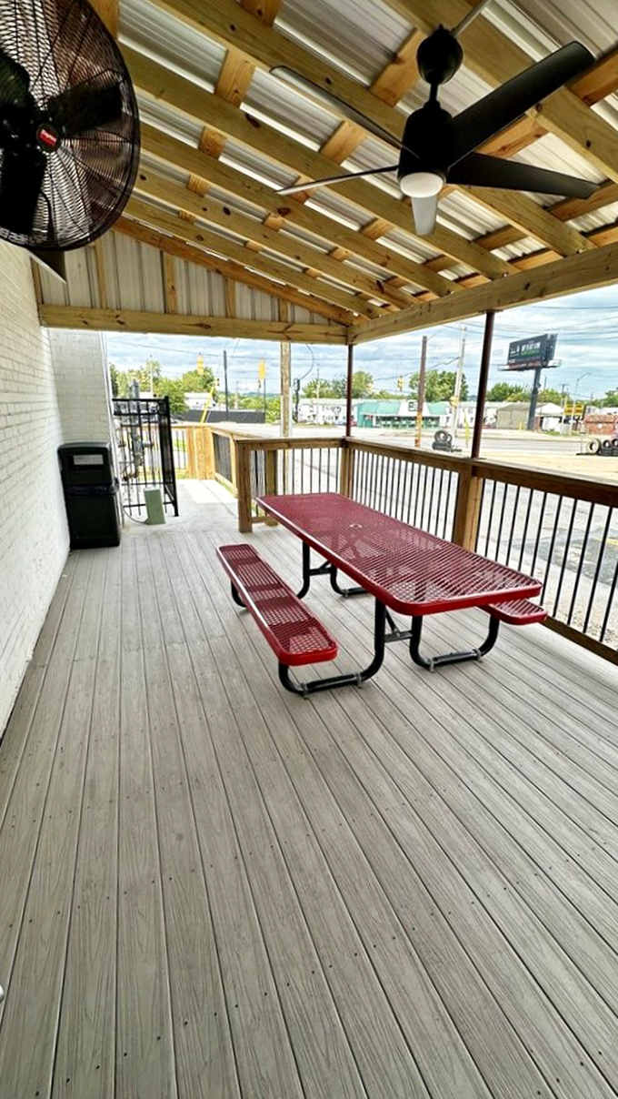 The covered patio—where the Maryland air adds that final, indefinable ingredient to your Chap's experience. Al fresco never tasted so good.