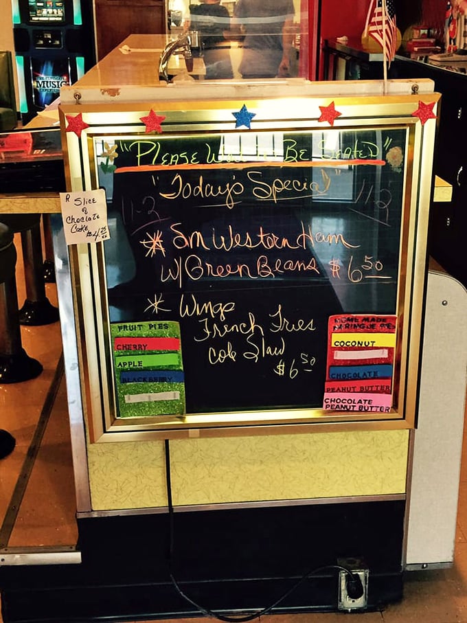 The daily specials board – where "Western Ham w/Green Beans" isn't just a meal, it's a direct challenge to your belt's last notch.