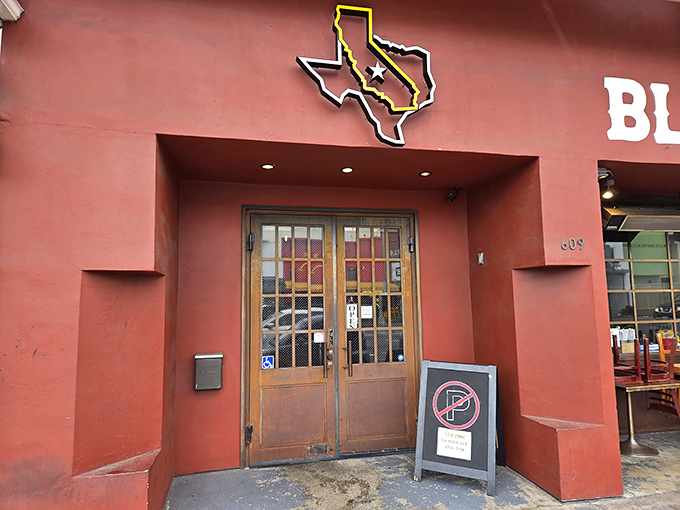 That Texas-shaped logo isn't just decoration—it's a promise of brisket so authentic you'll swear you've been teleported to the Lone Star State.