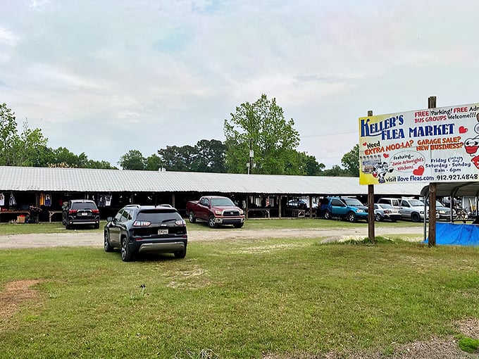 The holy grail of Georgia bargain hunting. Keller's sprawling outdoor setup beckons with promises of finds that'll make your friends green with envy.