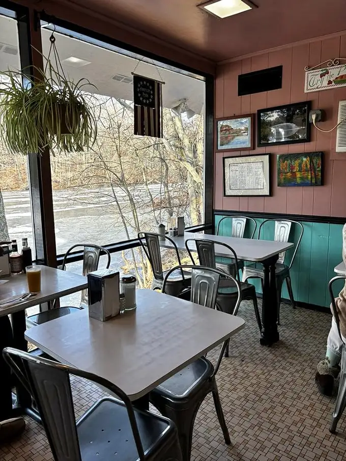 Pink walls, turquoise wainscoting, and views that soothe the soul. Breakfast with a side of Connecticut tranquility.