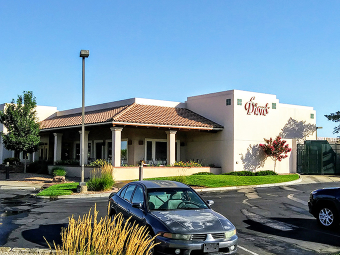Dion's stands like a pizza fortress in the New Mexico landscape – no moat necessary when your ranch dressing has its own fan club.