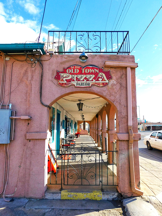 Step through this archway and leave behind all notions that great pizza can't exist in adobe buildings. Old Town Pizza's entrance is practically begging for a passport stamp.