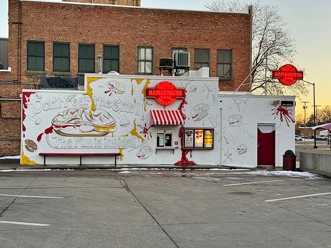 "Don't fear the small!" proclaims the Cozy Inn's facade, setting appropriately high expectations for their legendary sliders.