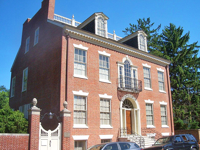 Read House and Gardens: This stately Georgian mansion isn't just architectural eye candy – it's a 14,000-square-foot time machine to early American elegance.
