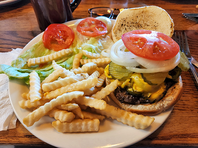 Even burger joints with fancy farm-to-table pedigrees would envy this honest-to-goodness creation. Those crinkle fries are practically begging for a ketchup bath.