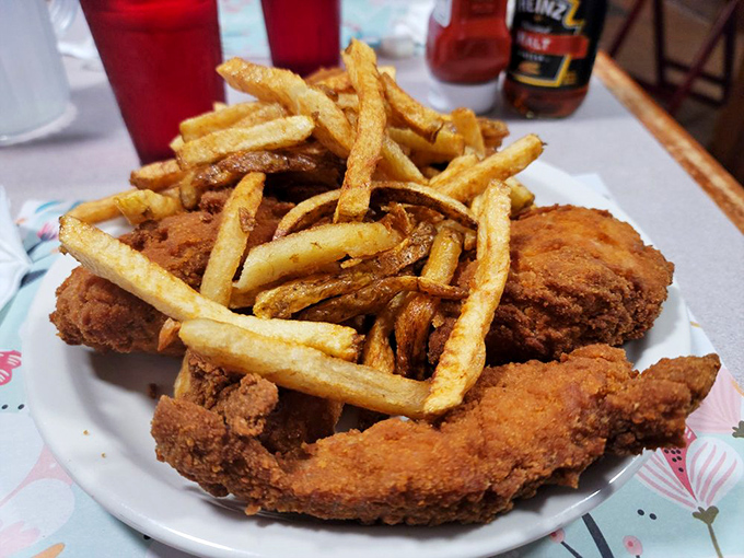 When your chicken arrives looking like it belongs on a magazine cover, you know you've made excellent life choices today.