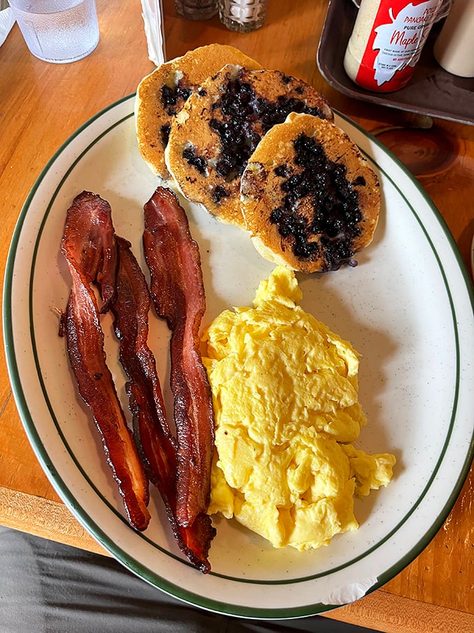 Blueberry pancakes and bacon—the breakfast equivalent of Astaire and Rogers, perfectly paired and impossibly elegant in their simplicity.