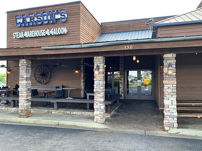 Carson's rustic wood exterior channels old-west charm. That oil derrick out front is your first clue this place means business.
