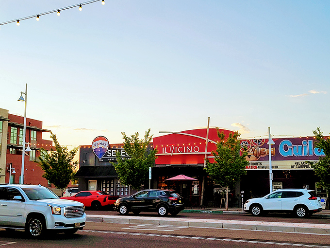 The street view of Il Vicino whispers of cosmopolitan pizza experiences, where wood-fired tradition meets New Mexican innovation.