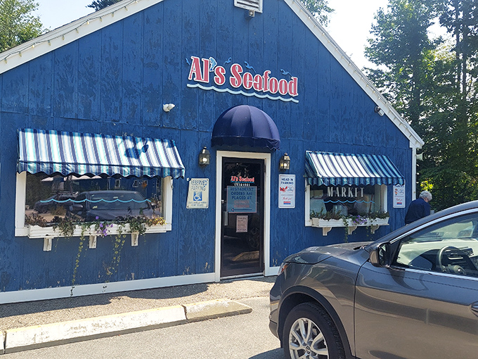 Al's blue building stands like a sentry guarding seafood treasures. Password to enter: "I'm hungry."